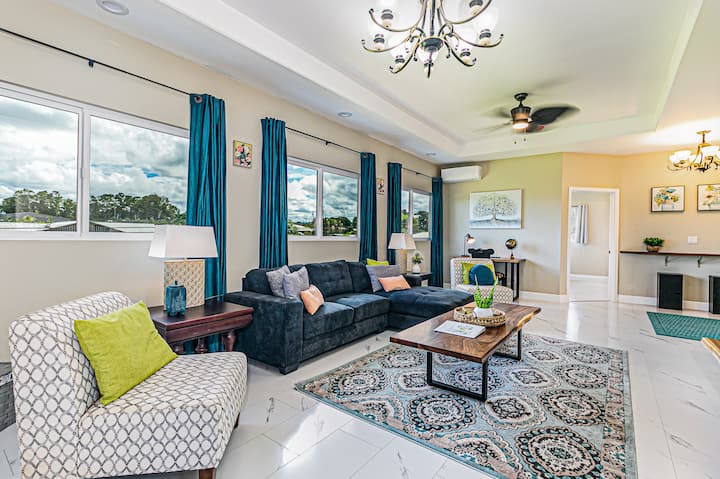 Hilo Hibiscus Vacation Home 3 Bedrooms - Hilo, HI