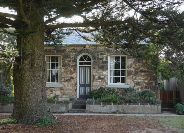 No.1 William St Historic Cottage - Port Fairy