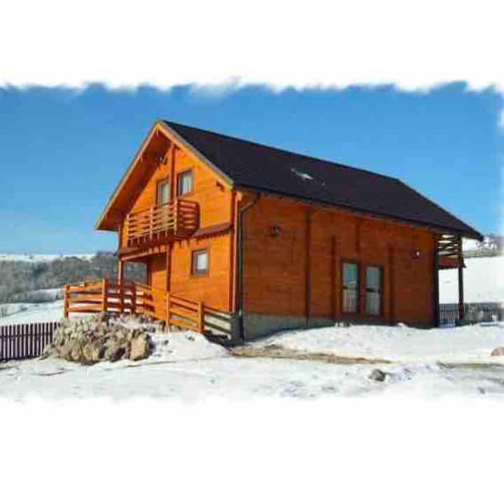 Case De Vacanta Ecosasu - Frasin