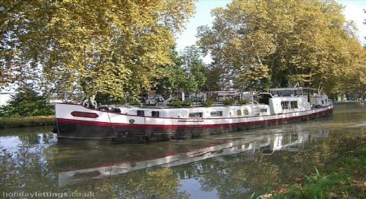 Cruise Canals And Rivers In Europe With 'Easyvie'. - Montauban