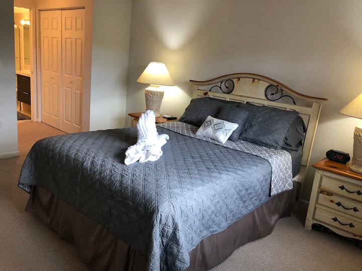 Aventura 2/2 Near To Mall And Beach - North Miami, FL