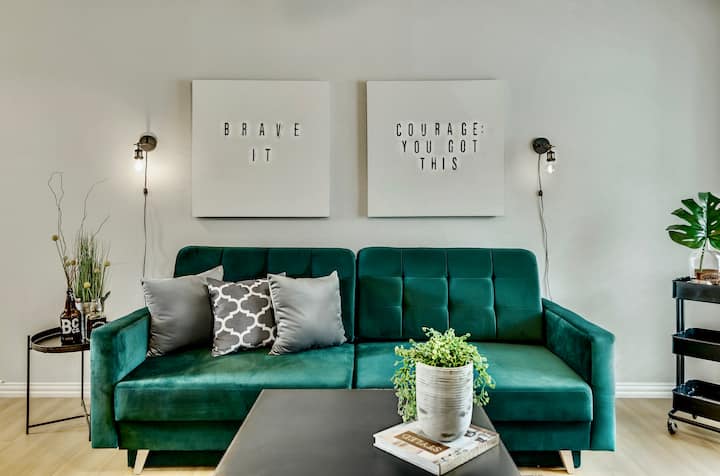 Global Cup Art Deco, Dallas W Arboretum - Dallas, TX