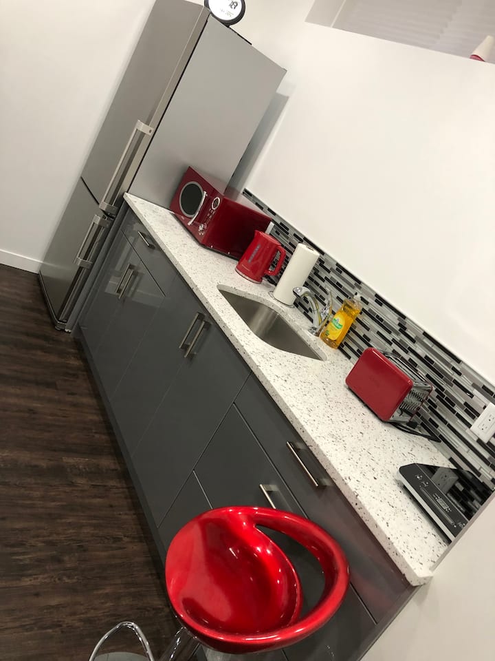 European Style Townehome - Airdrie