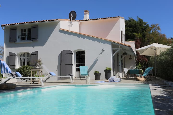 Villa With Pool, Cls To Sandy Beach - La Couarde-sur-Mer
