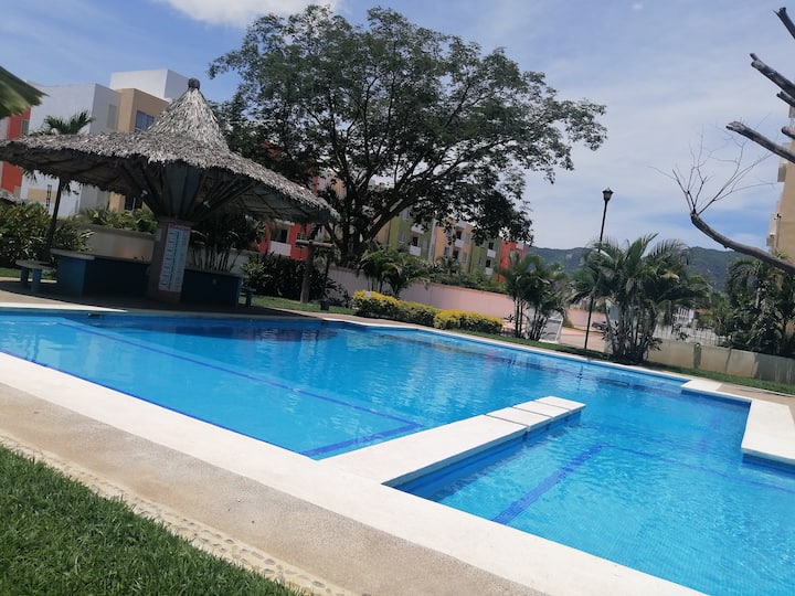 Depto., Confortable, Alberca, A Min. De La Playa. - Acapulco