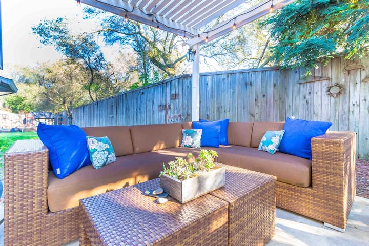 4 Bedroom-hwy 80 (Pets!) And Hot Tub! - Rocklin, CA