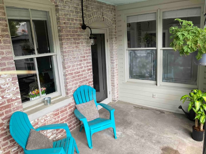 Charming One Bedroom Apartment In Downtown - Charleston
