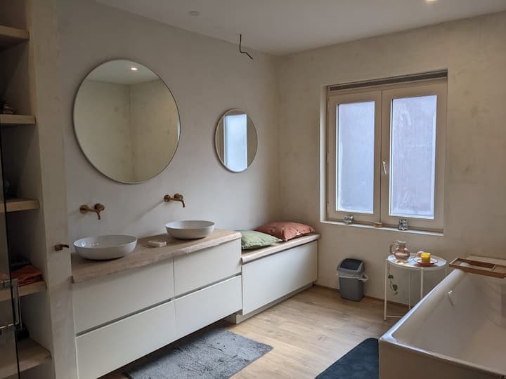 Cozy Room Close To Bruges Center - 布魯日