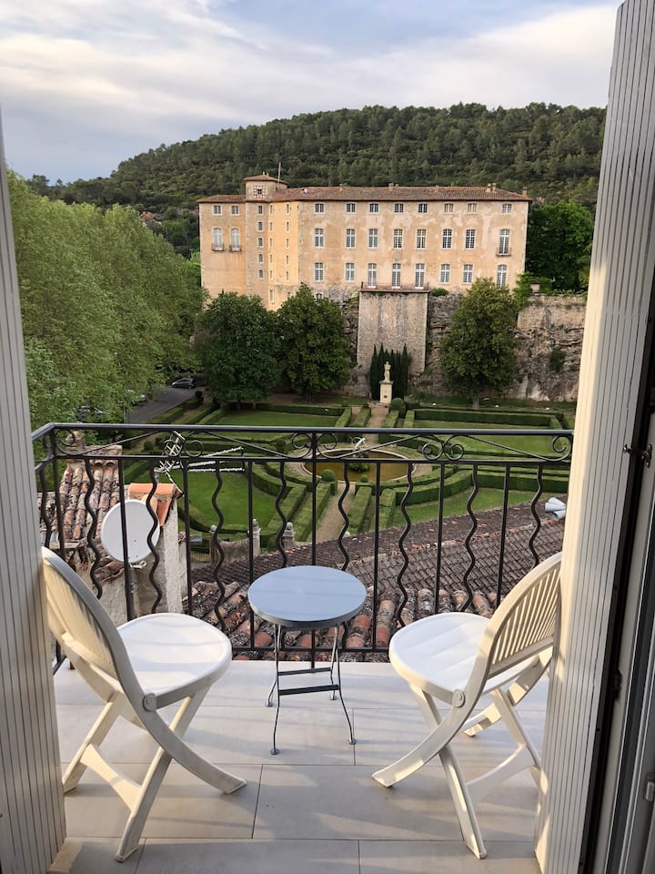 Location Vacances Maison De Village Superbe Vue - Le Thoronet