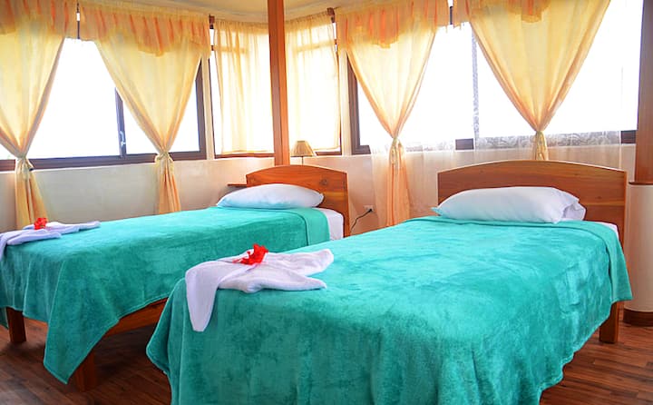 Eden House Galapagos - Galápagos Islands