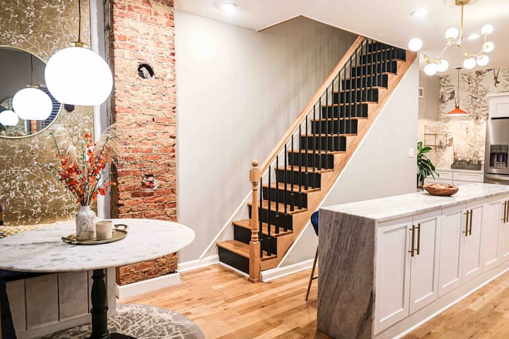 Charming 2 Bedroom Rowhome W/ Outdoor Urban Oasis - Overbrook Park - Philadelphia