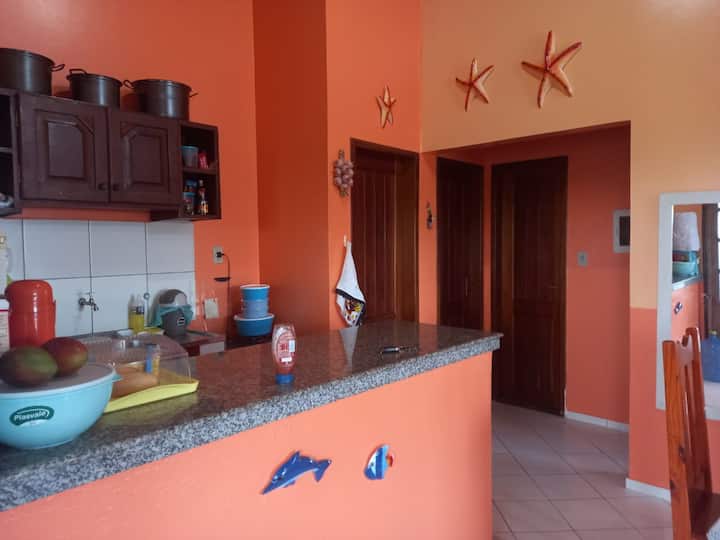 Casa Em Salinas Atalaia Com 3 Quartos E 2 Piscinas - Salinópolis