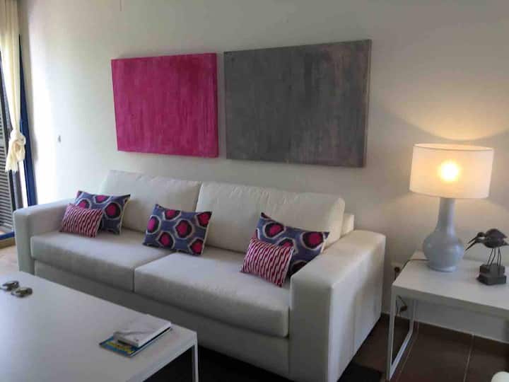 Tranquilo Adosado Con Jardín Al Campo De Golf - Chipiona