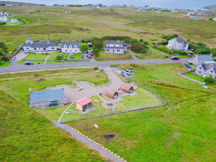 Armadilla Hebrides   Tiumpan Pod Point  Hs2 0eu - Lewis