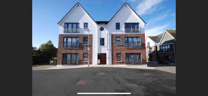 Cosy And Coastal Portstewart Apartment-3bed/2bath - Portstewart
