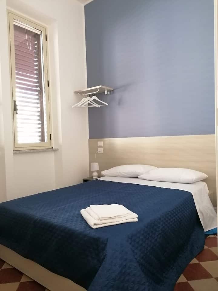 B&b Barlaam3 Camera Con Bagno (Blu) - Messina