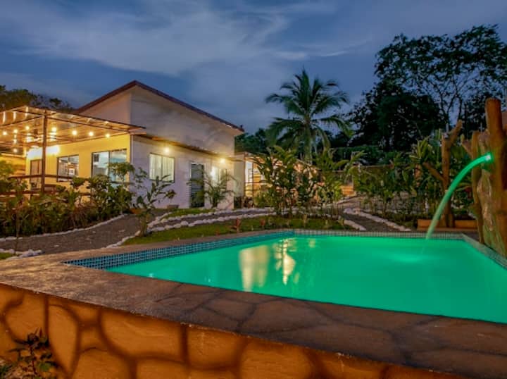 Villa Palmera /Private Pool/ 9ppl / Bbq Ranch - La Fortuna