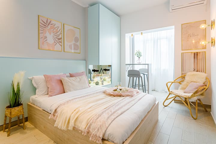 Marshmallow | Homey Central Studio - Bucharest