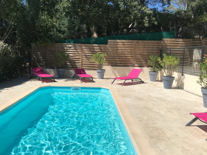 Maison Idéale Pour Deux Familles, Avec Piscine - Fréjus