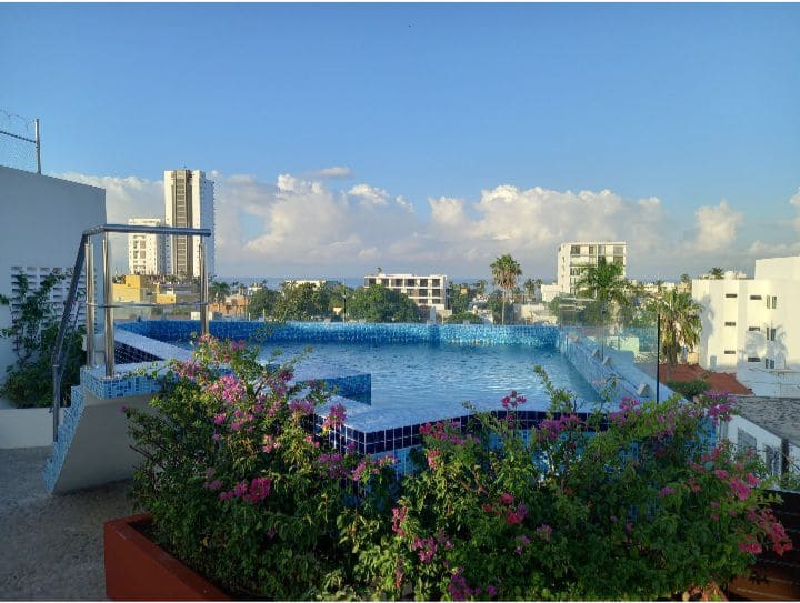 Malecón Espacio Y Alberca
Comodidad Y Playa - Mazatlán