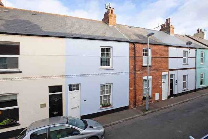 Stones Throw Cottage  Close To The Beach And Town - Dawlish