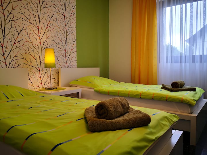 Schönes Zimmer Stadtnah - Norderstedt