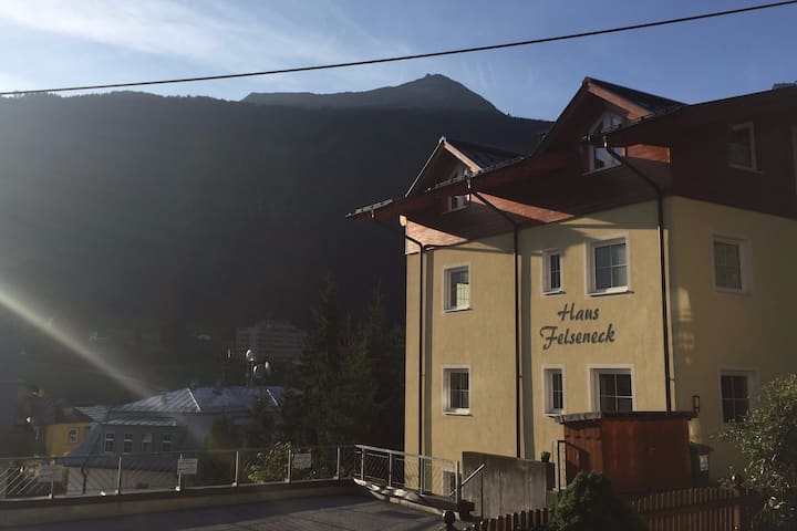 Comfortable Two Bedroom Apartment - Bad Gastein