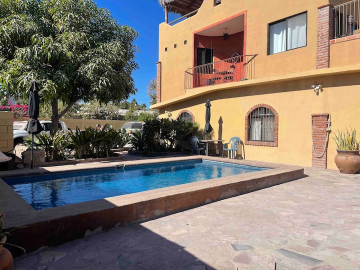Amorito Guest House 1 Block From Beach. - Loreto