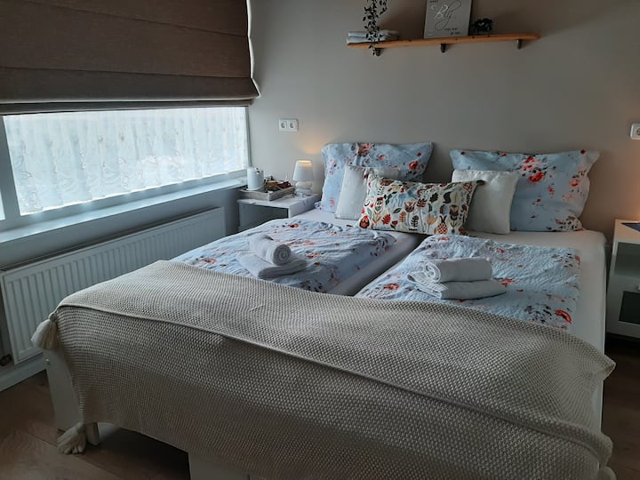 Privékamer(voorzijde)in Gastvrij Huis Te Noordwijk - Noordwijkerhout