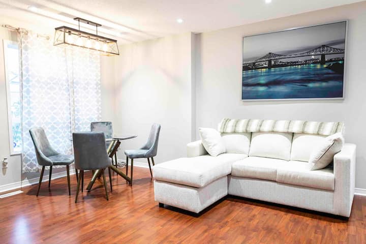 Private Room In Pickering - Ajax