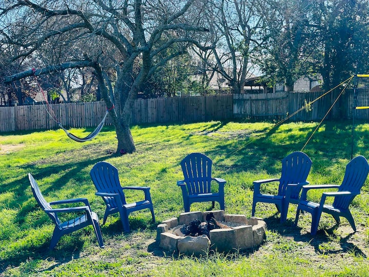Modern 3 Bedroom Home With An Outdoor Oasis W/pool - サン・アントニオ, TX