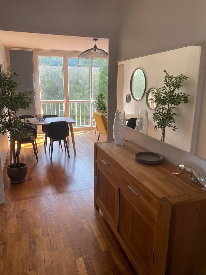 Appartement 4 Couchages Avec Vue Dégagée 75m2 - ibis Avignon Sud