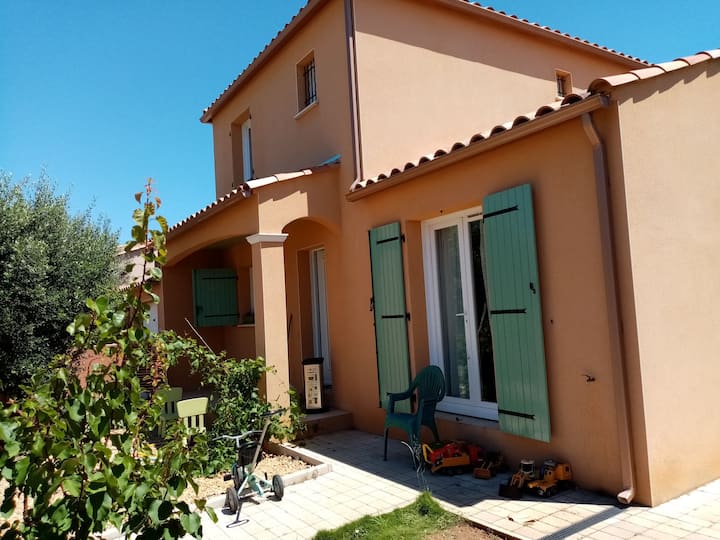 Charmante Villa Avec 3 Chambres - Frontignan