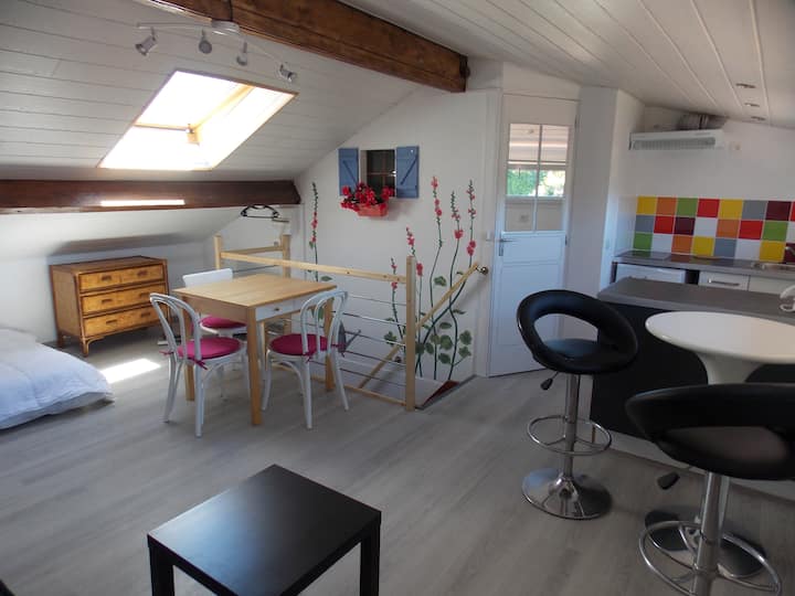Joli Studio Climatisé, Calme Et Très Clair. - Bergerac