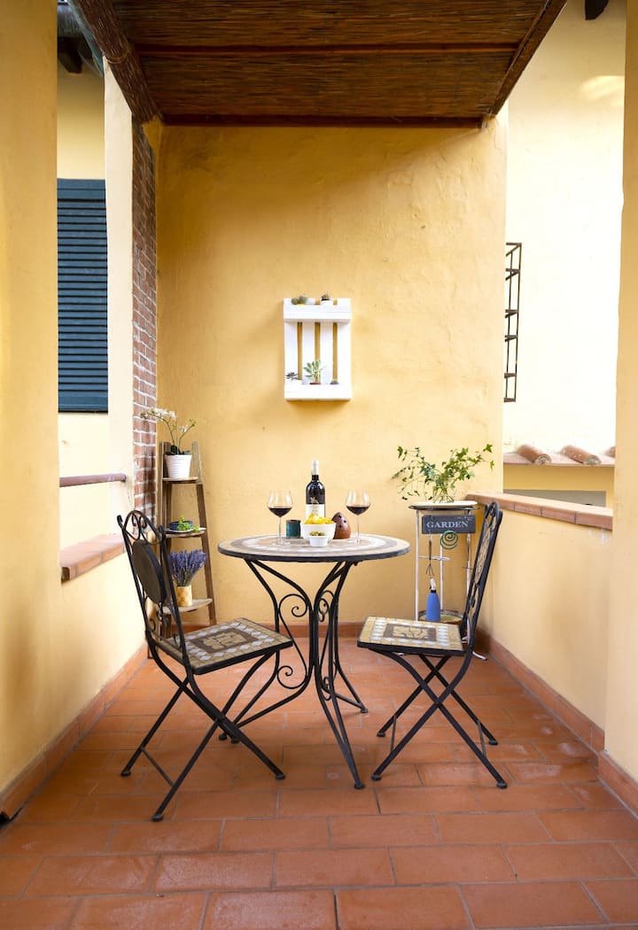 Centralissimo Con Terrazzino. - Florence