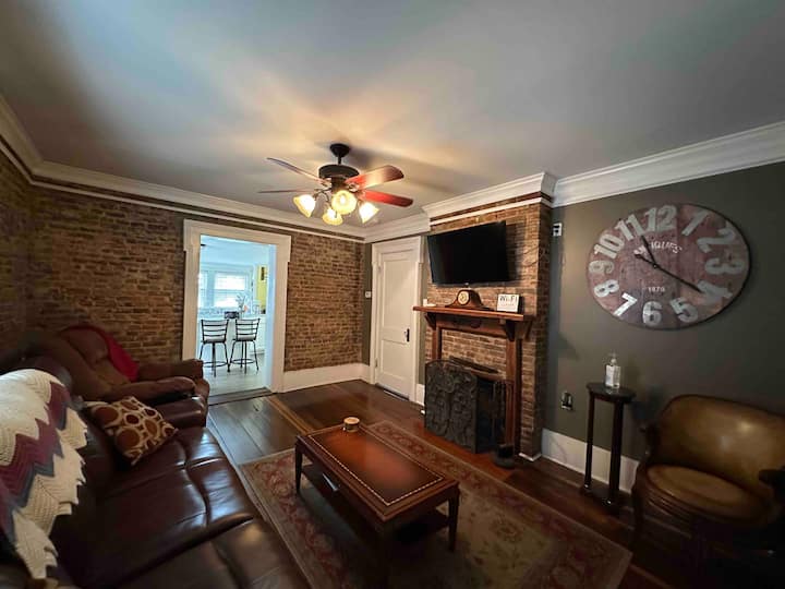 Carriage View #2 - Bardstown, KY