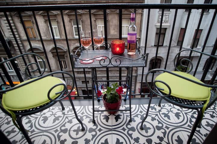 Feelslikehomecitycenter,1bedroom,60sqm,balcony,ac - Budapest