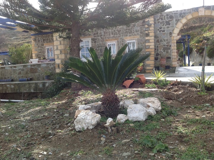 Cozy House With Superb Sea View - Kéa
