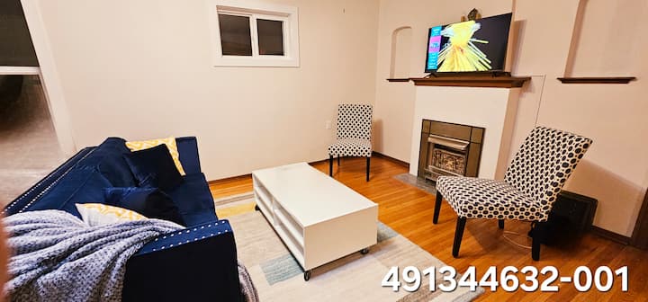 3 Bedroom 10min Walk To Uofa/hospital - Edmonton