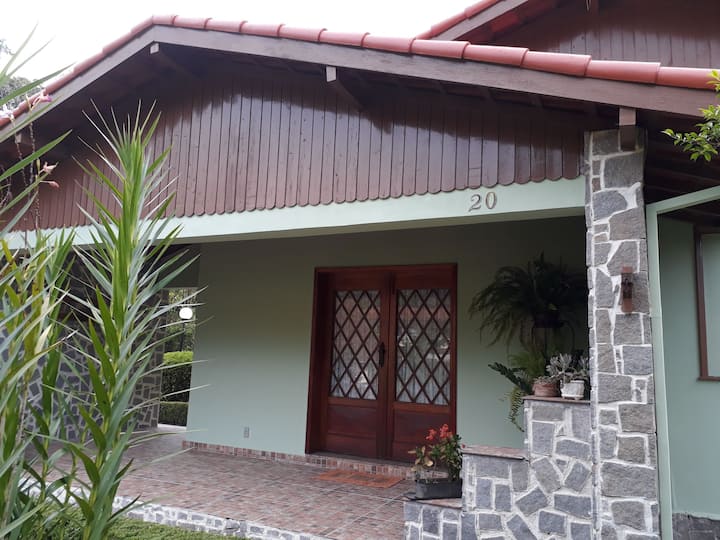 Casa Aprazível,região Gourmet De Nova Friburgo. - Nova Friburgo