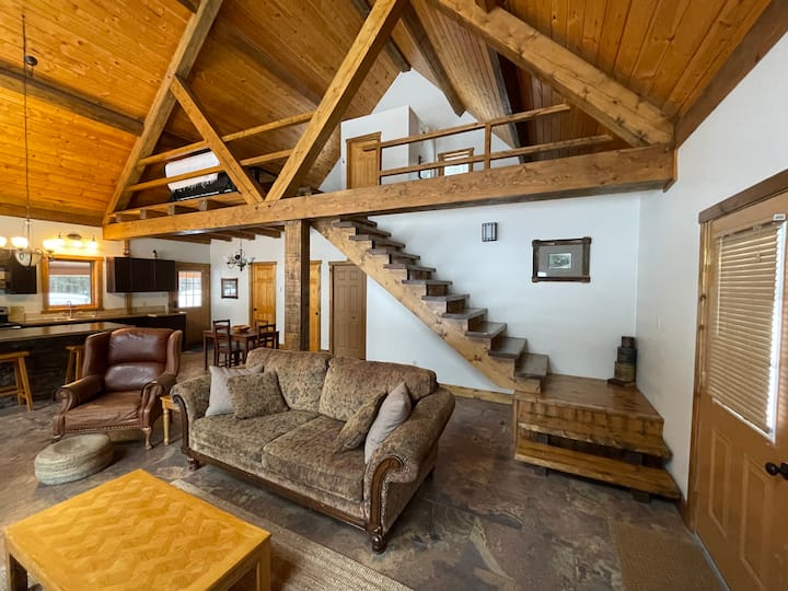 10 Best Cabin Rentals In Nordegg, Canada - Updated 2025 | Trip101