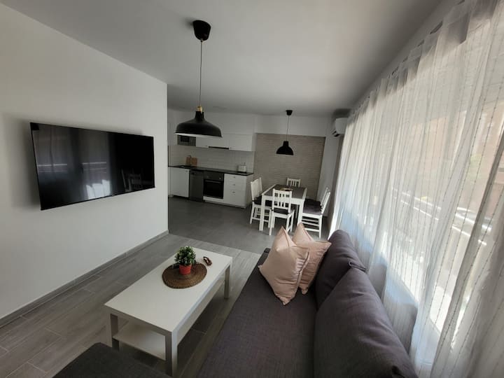 New And Bright 2-bedroom Apartment In Cañamelar - Valencia