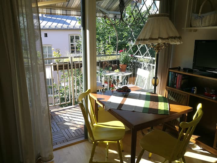 Cozy Apartment With A Balcony - Oslo