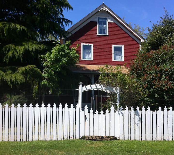 Lovely Victorian Home - Port Townsend, WA