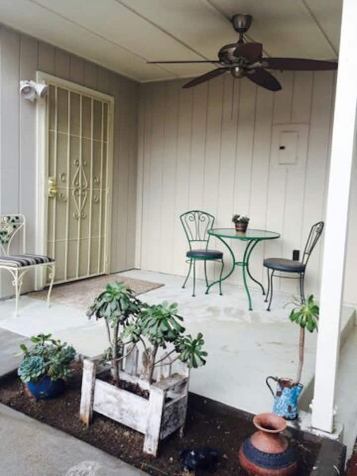 Tumbleweed Cottage. Very Cozy And Private Home. - Modesto, CA