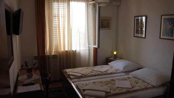Double Room With Private Bathroom 1 - Dubrovnik