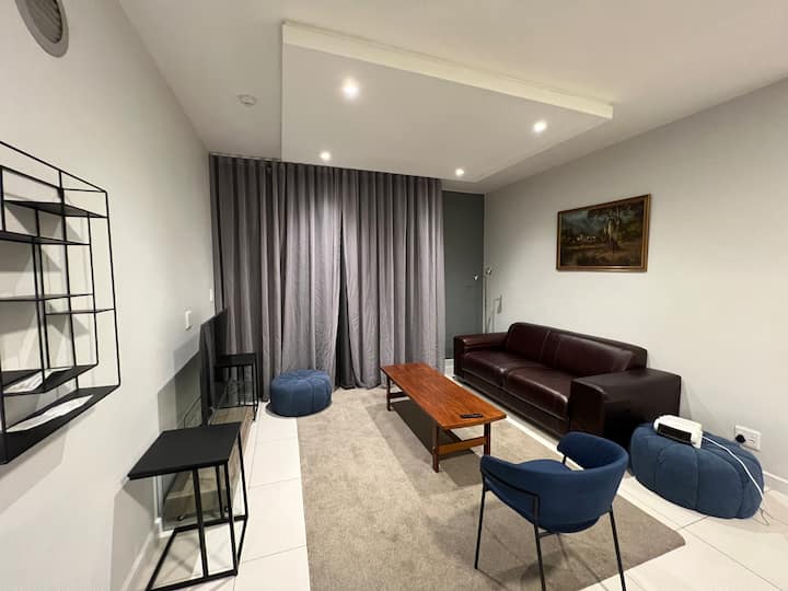 Stunning 2 Bedroom Apartment - Johannesburg