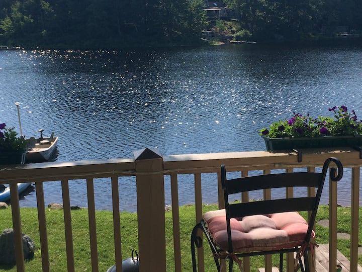 Dogfriendly Waterfront Home - Zorvino Vineyards, Sandown