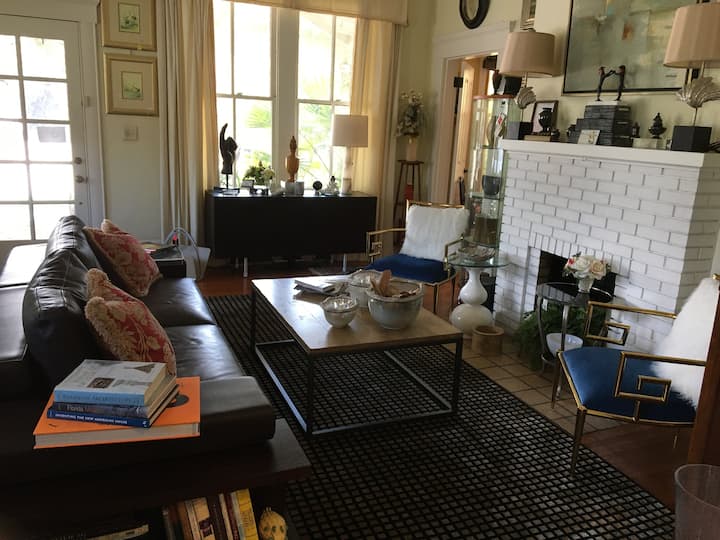 Charming Private Suite - Pensacola, FL