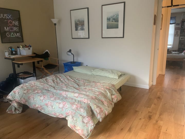 Cozy Room In Quiet Neighborhood - Princeton, NJ